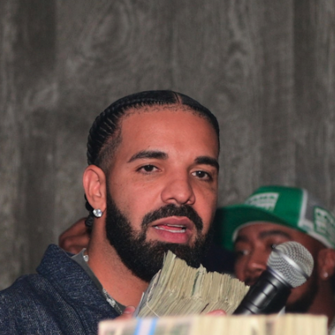 Drake、Ice Cubeのオープニングアクトを100ドルでやったことについて語る – Benjamins House
